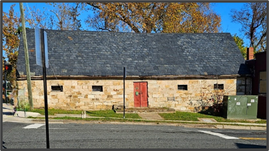 The Old Stone Warehouse of Fredericksburg, witness to over 200 years of ...
